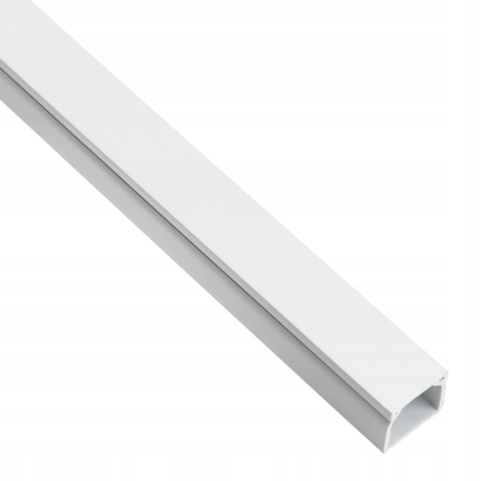 Kana Elektroinstalacyjny 2 X 1 8 X 200 Cm Bia y Bricomarche pl